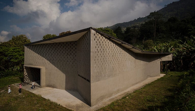 On a Remote Venezuelan Mountainside, a Community Unites to Build a ...