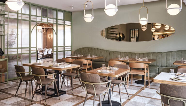 The Y Restaurant in Moscow Channels Retro and Contemporary, Global and ...