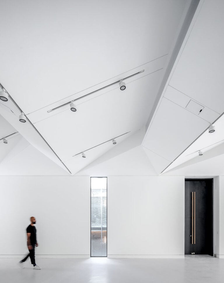 Cromwell Place Serves as a Coworking Complex for the Art World - Metropolis