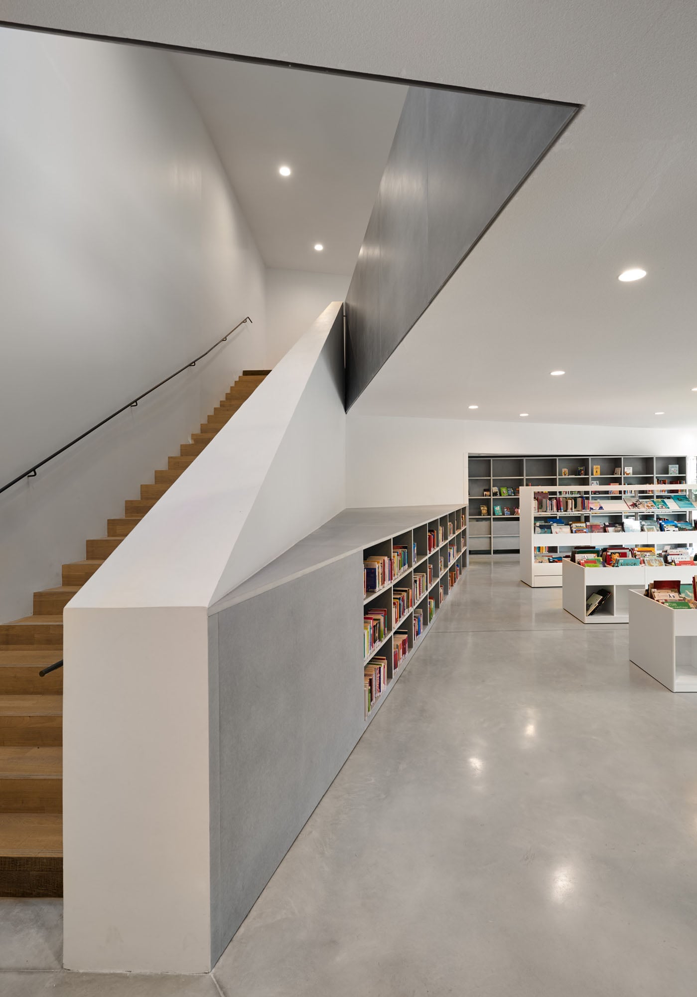 In France, an Historic Villa Is Reinvented as a Public Library - Metropolis