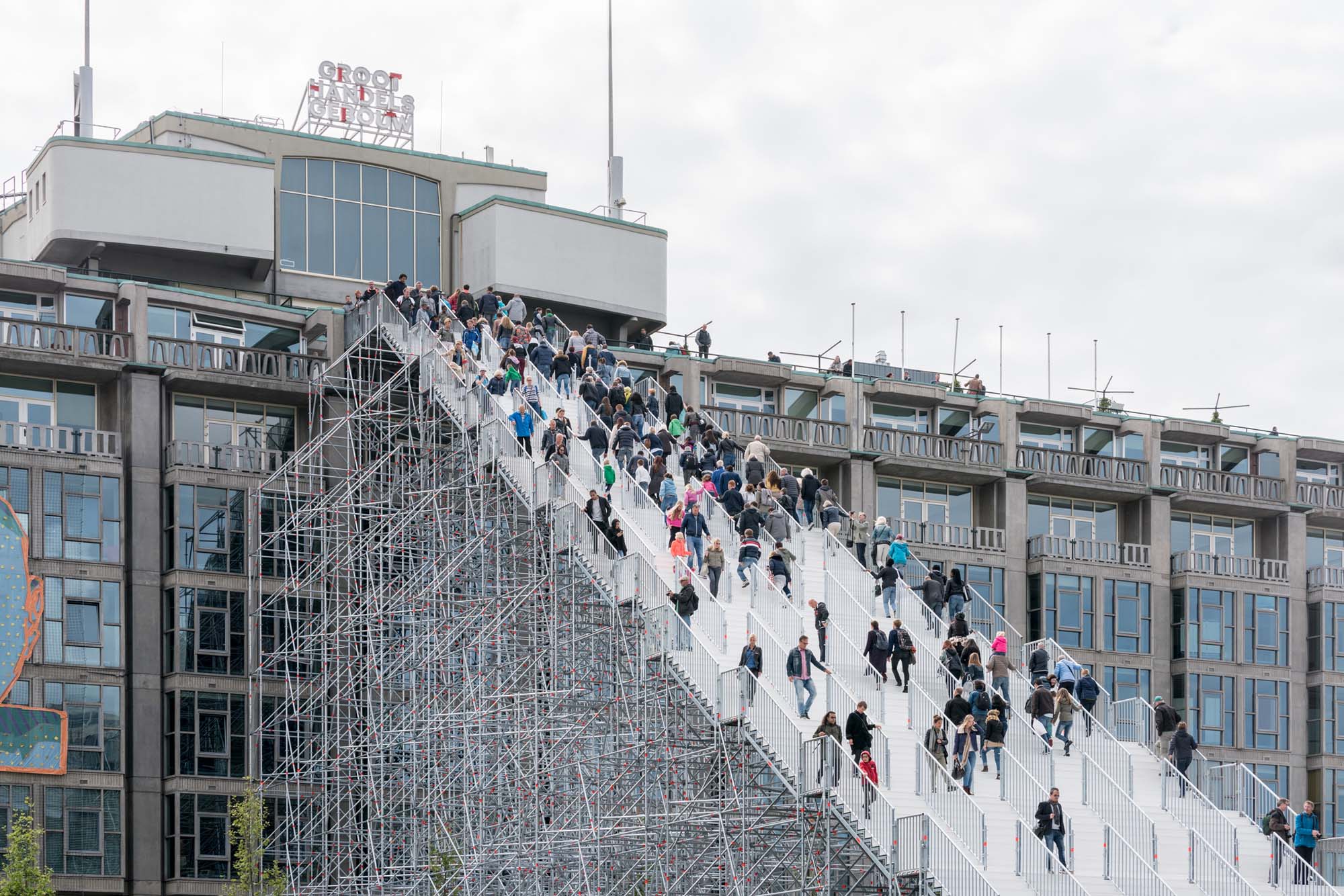 In Bright Pink, A Temporary Roof Structure Transforms a Rotterdam ...