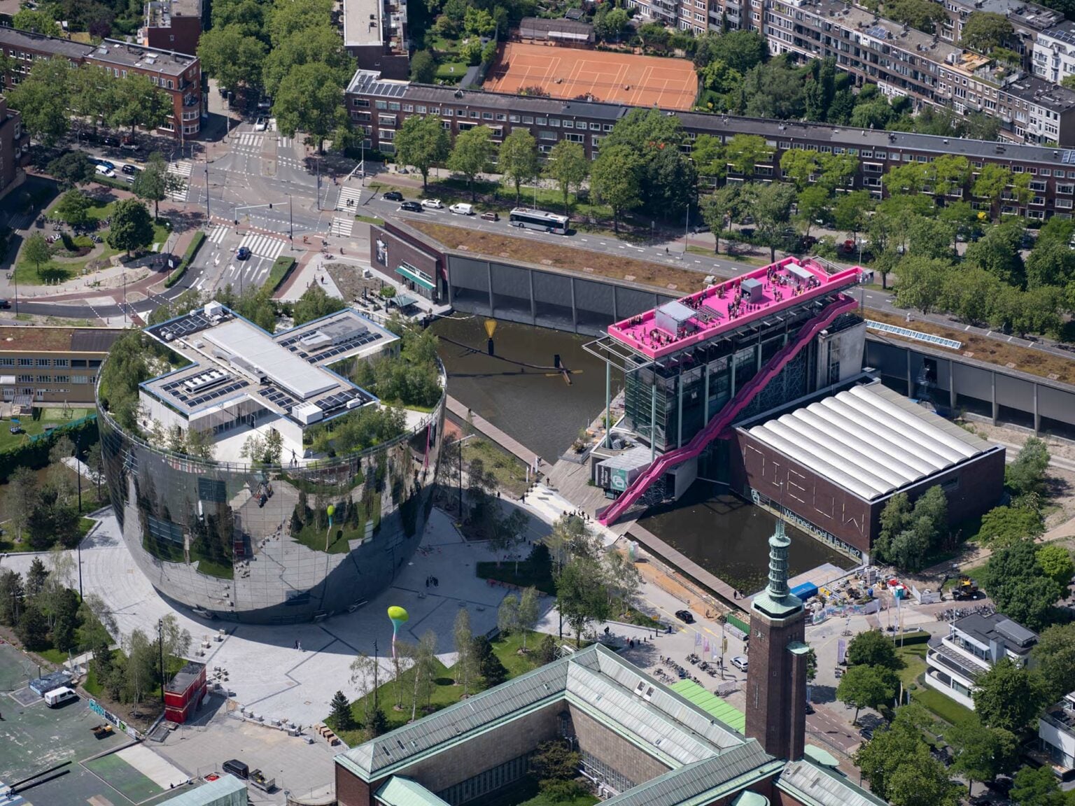 In Bright Pink, A Temporary Roof Structure Transforms a Rotterdam ...