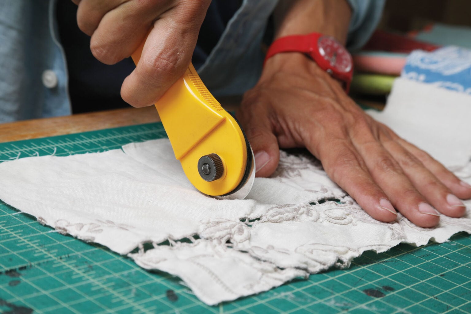 Contemporary Quilters Are Piecing Together a New Era of the American ...